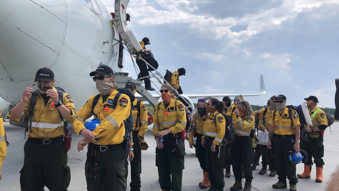 L'intensité du feu de Chute-des-Passes diminue encore | Radio-Canada