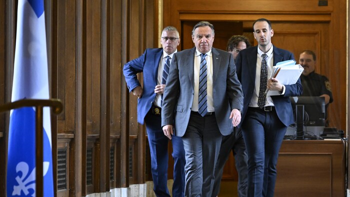 François Legault demande au PLQ et à QS de cesser d’utiliser Meta dans ...
