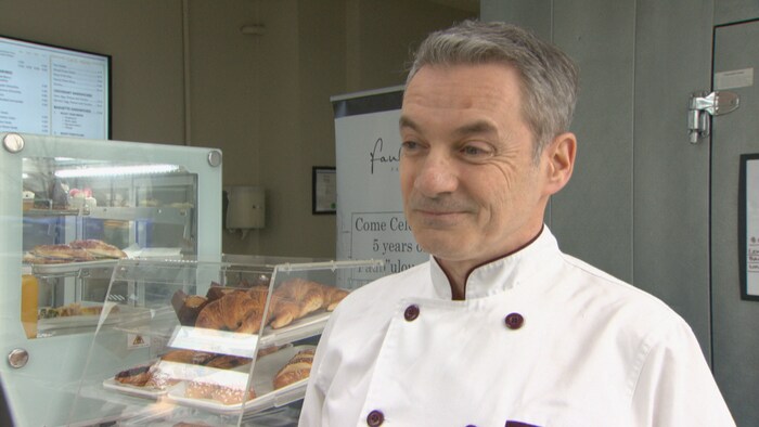 Pourquoi votre croissant coûte-t-il plus cher? | Radio-Canada