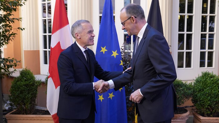 À Rome, Carney rencontre le pape et s’entretient avec J.D. Vance ...