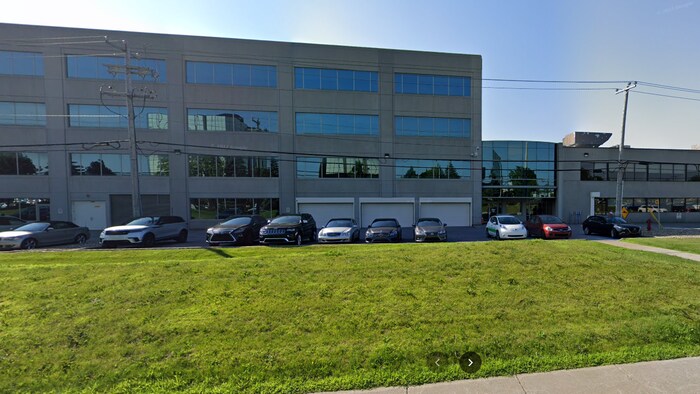 Robert G. Miller vend Future Electronics pour plus de 5 milliards de ...