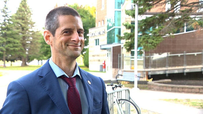 L’Université de Moncton augmente ses droits de scolarité de 3 %, des ...