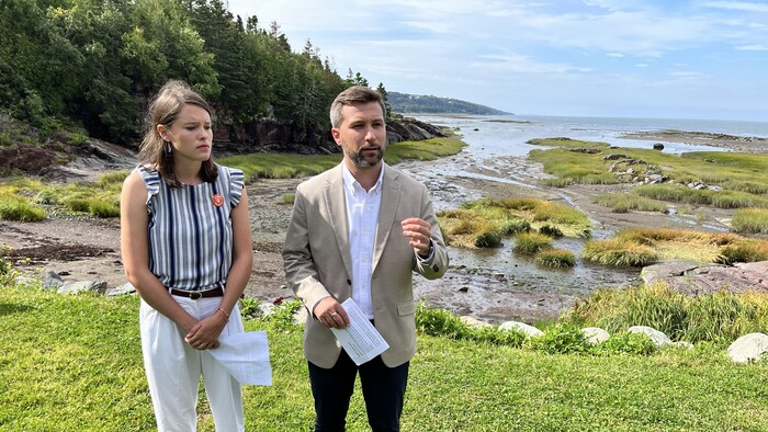 Québec solidaire promet une aide d’urgence aux familles en attente d ...