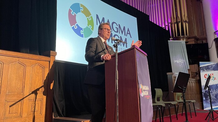 Retenir les immigrants, la nouvelle mission de l’Agence multiculturelle ...