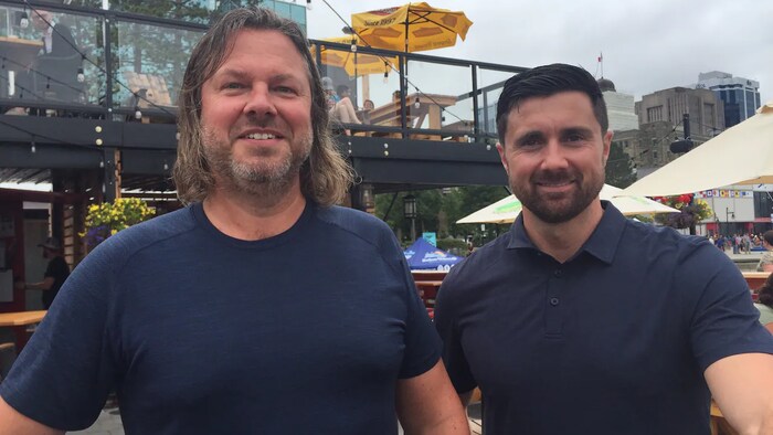 Les chiens maintenant autorisés sur les terrasses des restaurants en ...