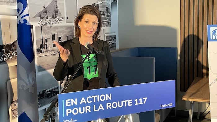 Dons politiques à la CAQ : les partis d’opposition réclament une ... Dons politiques à la CAQ : les partis d’opposition réclament une ...