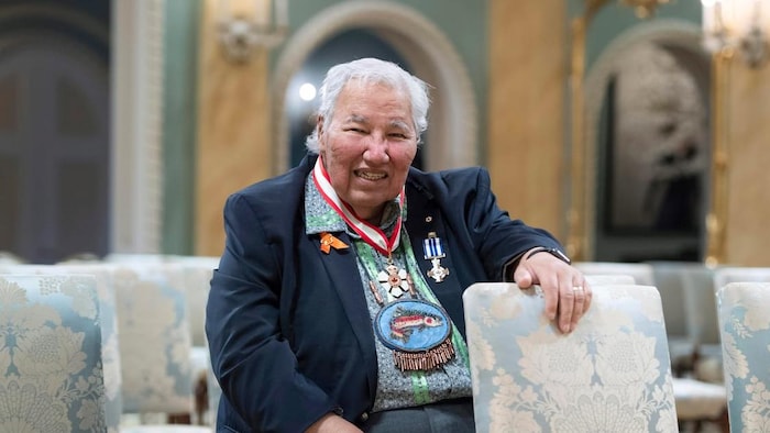 Murray Sinclair honoré au Temple de la renommée citoyenne de Winnipeg ...