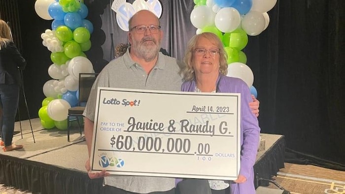 Un couple de Winnipeg empoche 60 millions de dollars au Lotto Max ...