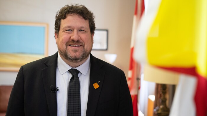 Ottawa va donner 577 000 $ de plus par année au Manitoba pour les ...