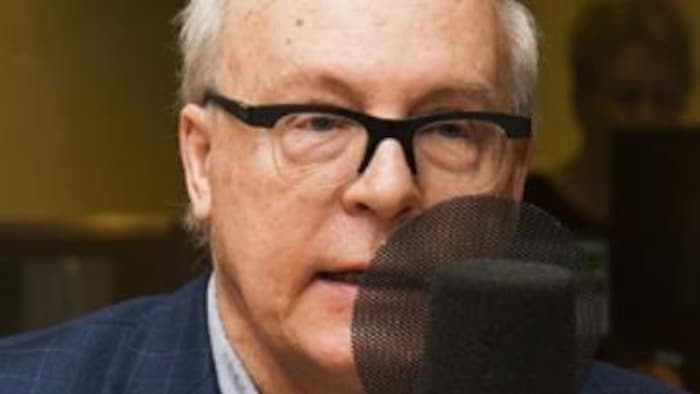 Le patron du Conseil de presse se joint au PQ | Radio-Canada