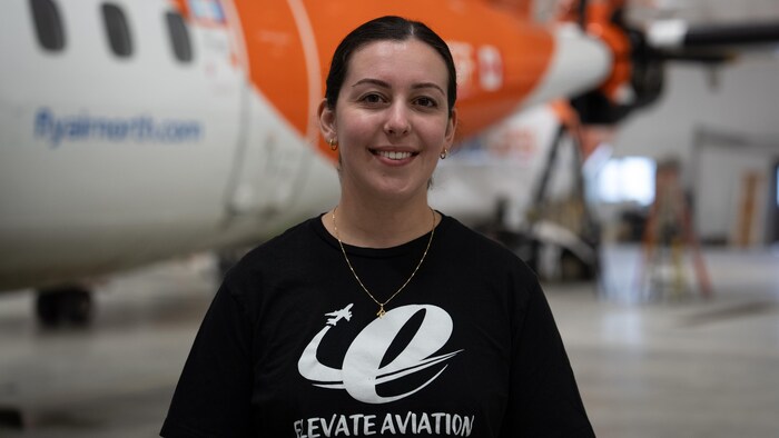De jeunes Yukonnais à la découverte des métiers de l’aviation | Radio-Canada
