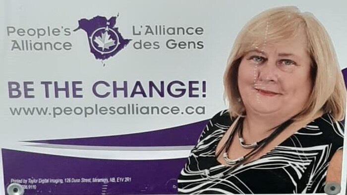 Au tour de l'Alliance des gens d'exclure une candidate pour propos ...