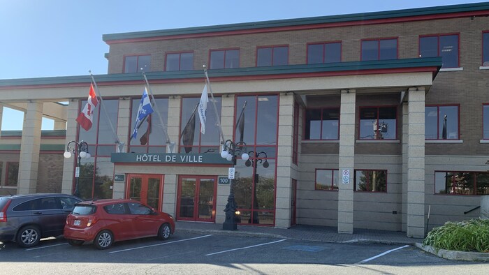 La Ville de Rouyn-Noranda adopte une résolution concernant la qualité ...