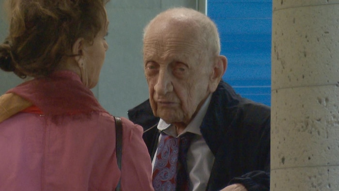 À 95 ans, le Dr Ildebert Huard envoyé en prison | Radio-Canada