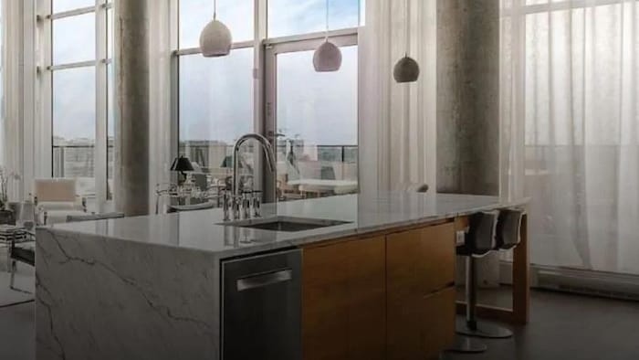 Le marché des appartements en copropriété s’ajuste à la baisse à ...