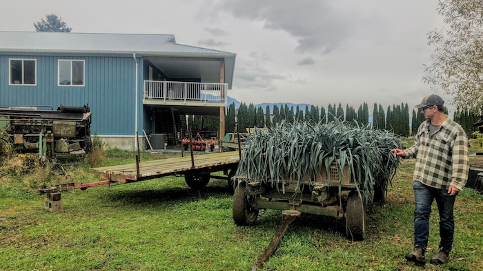 Un an après les inondations, le traumatisme perdure chez des fermiers ...