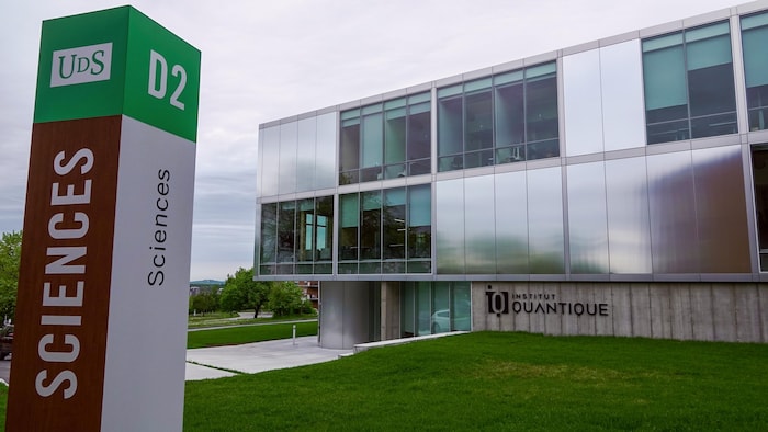 Le fédéral investit plus de 8 M$ dans le secteur quantique à Sherbrooke ...