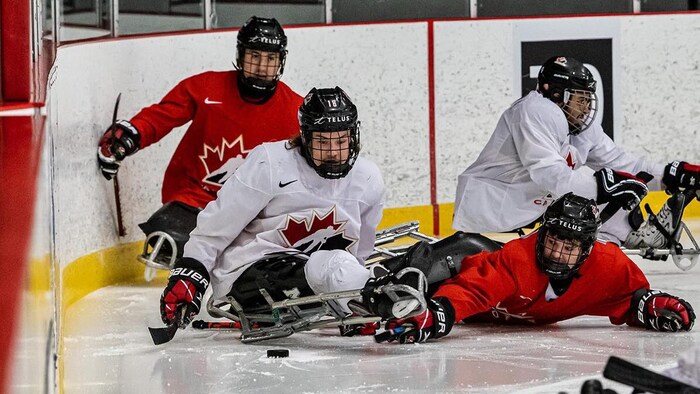 Le sommet du parahockey, l’objectif de Jacob LeBlanc | Radio-Canada