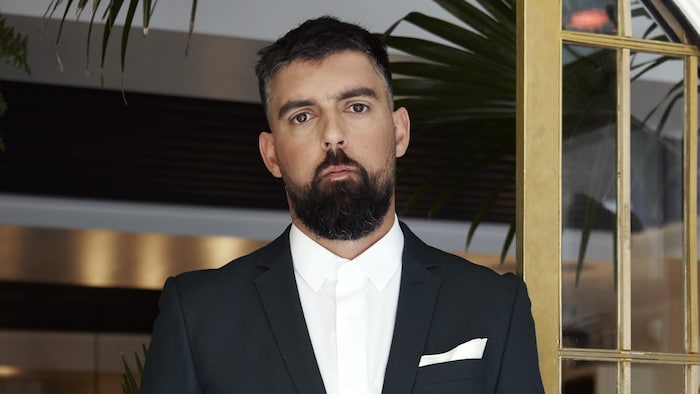 Jacobus dit adieu à son public avec un dernier album solo | Radio-Canada