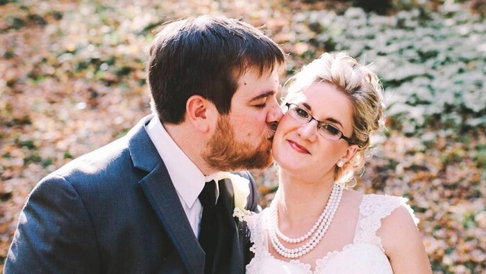 Le décès soudain d’une mère de trois enfants provoque un élan de ...