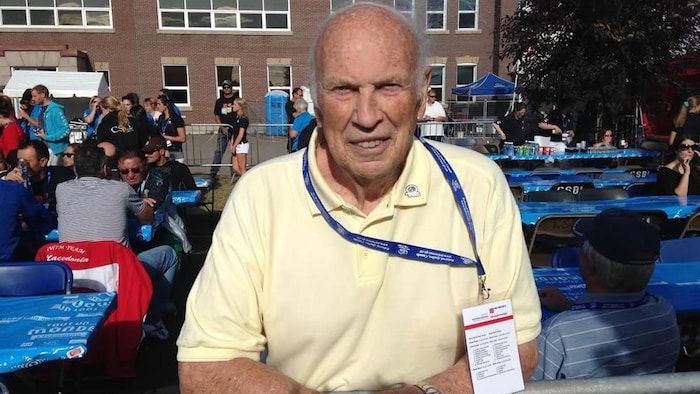 Dernier adieu au nageur Jacques Amyot | Radio-Canada