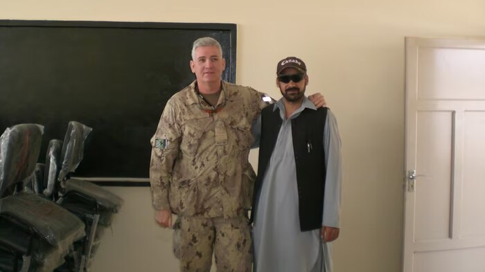 Un interprète afghan recherché par les talibans est arrivé au Canada ...