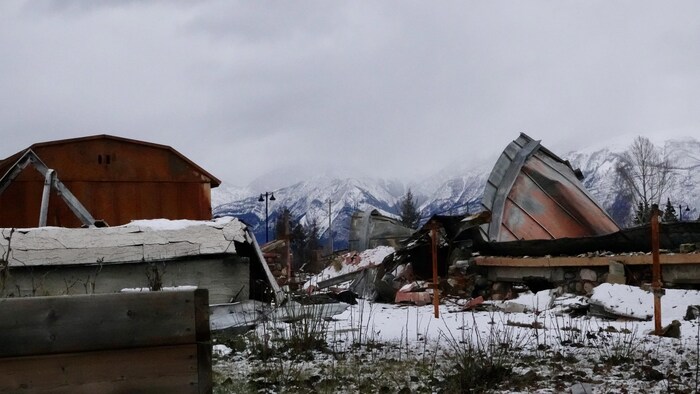 Faute d’entente, des sinistrés de Jasper sont inquiets pour le logement ...