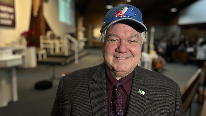 Les hommages affluent pour l’ancien chroniqueur Denis Gratton | Radio ...