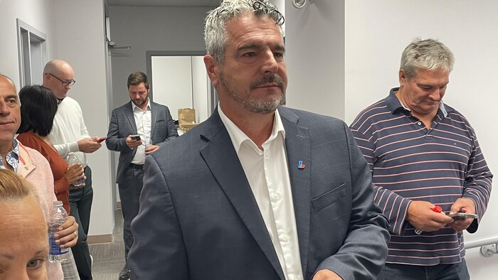 Pierre Dufour est élu de nouveau dans Abitibi-Est | Radio-Canada