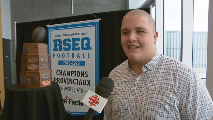 Jean-William Rouleau sacré recrue défensive de l'année par le RSEQ ...