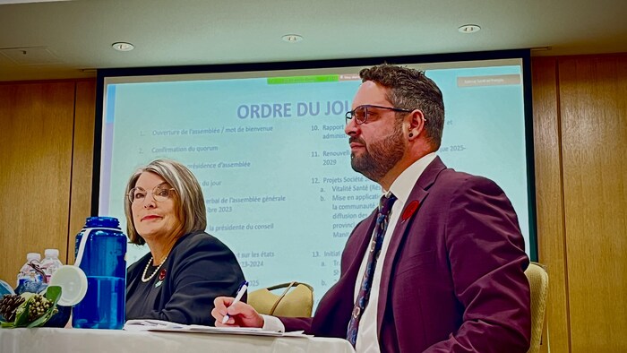 Santé en français se prépare à perdre la moitié de ses revenus | Radio ...