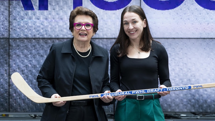La hockeyeuse Jocelyne Larocque jouera devant une foule record de 18 ...