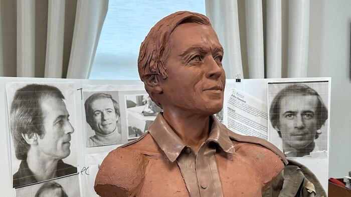 Une sculptrice honore un pionnier oublié des droits des homosexuels à ...