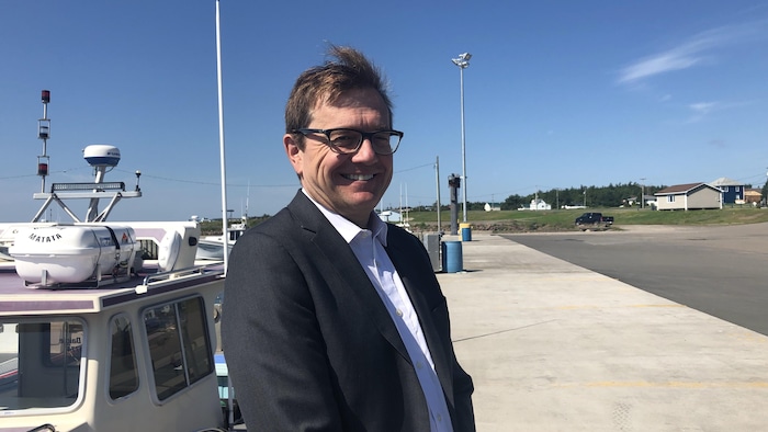 Ottawa n'écarte pas d'autres mesures pour protéger les baleines noires ...