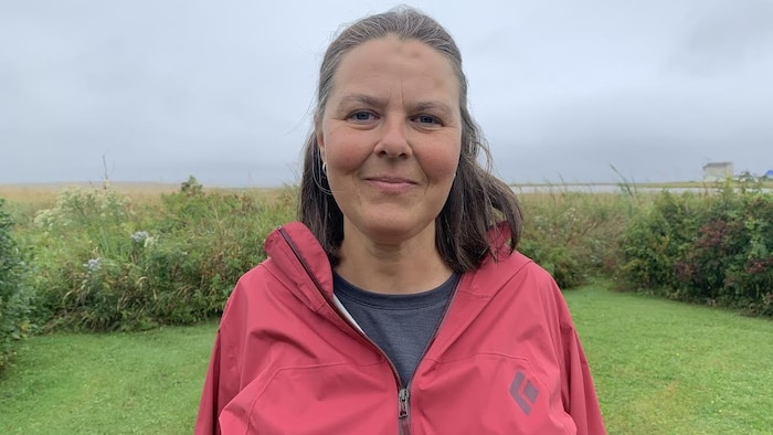 Rester ou partir? Le dilemme des résidents côtiers en attendant le ...