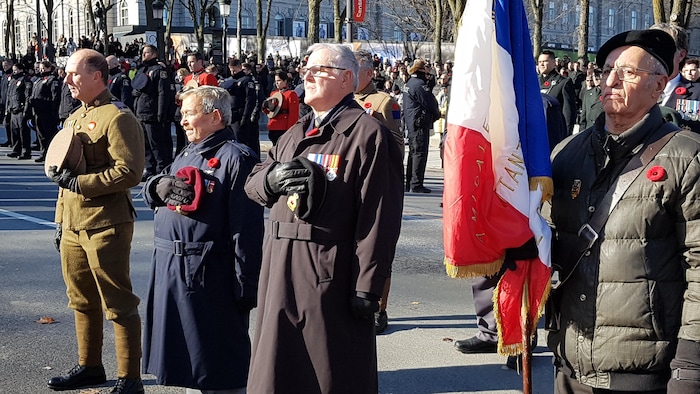Le jour du Souvenir pour honorer les militaires d'hier et d'aujourd'hui ...