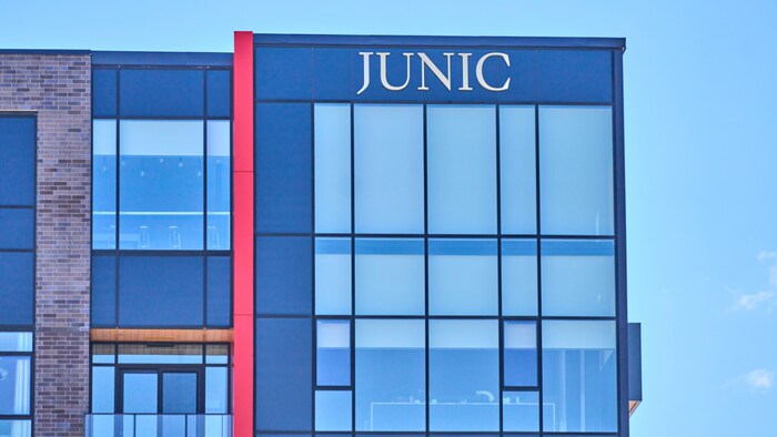 AGORA : une dizaine de commerces ont fermé boutique en deux ans | Radio-Canada