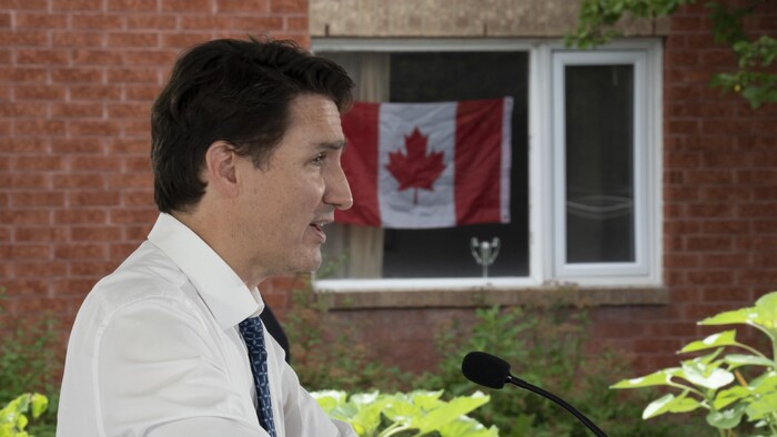 Le drapeau restera en berne à Ottawa pour la fête du Canada | Radio-Canada
