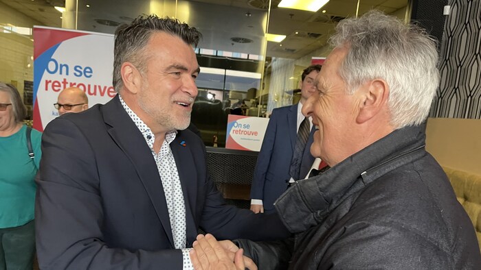 Karl Blackburn sera candidat dans Roberval, qu’il soit chef du PLQ ou ...