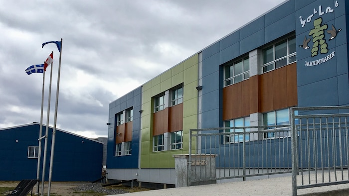 Rapport alarmant sur la Commission scolaire Kativik, au Nunavik | Radio ...