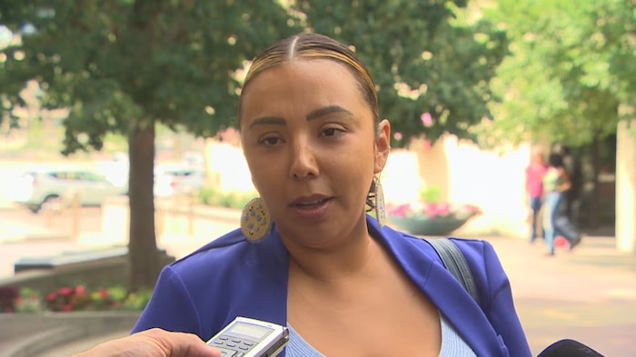 Le maire de Winnipeg veut « trouver des moyens » de soutenir la fouille ...