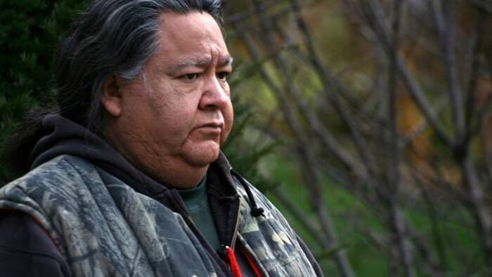 Elsipogtog en deuil rend hommage au défunt chef warrior John Levi ...