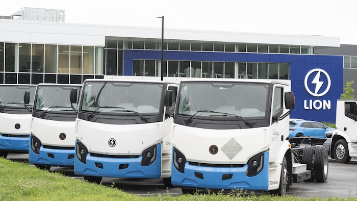Lion Électrique met fin aux garanties sur les autobus scolaires vendus ...