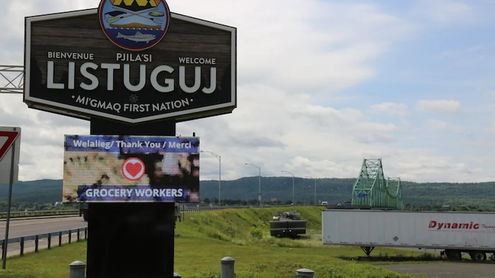 Bientôt vaccinés, les élèves de Listuguj retrouveront leur école à ...