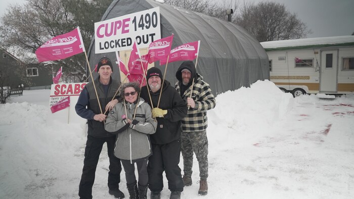 Des Citoyens De Black River Matheson Déplorent Les Effets Du Lock Out