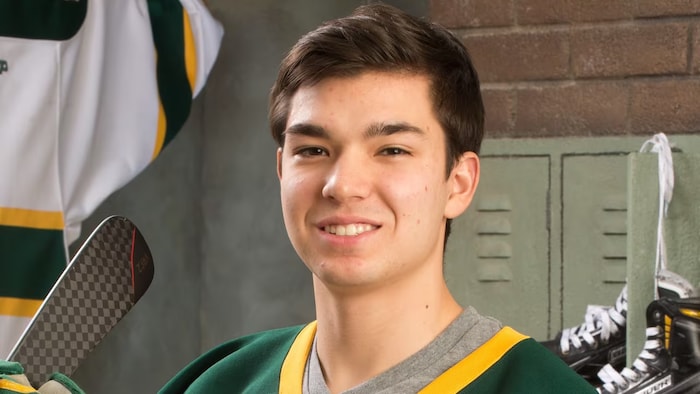 7 ans déjà depuis la tragédie des Broncos de Humboldt | Radio-Canada