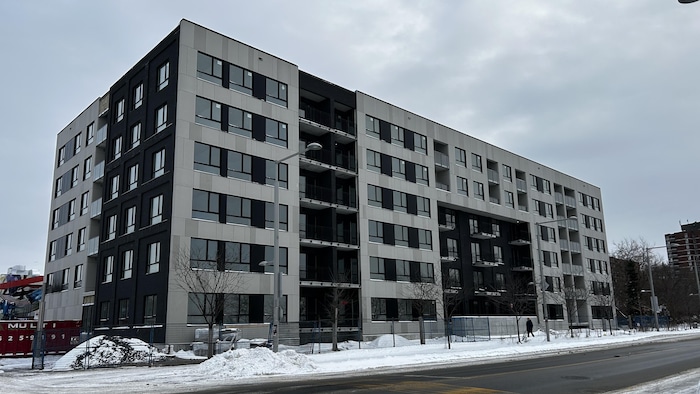 Près de 900 logements sociaux construits ou en construction à Montréal ...