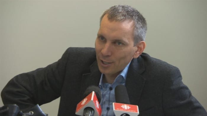 Luc Trudel se présente à la mairie de Shawinigan | Radio-Canada