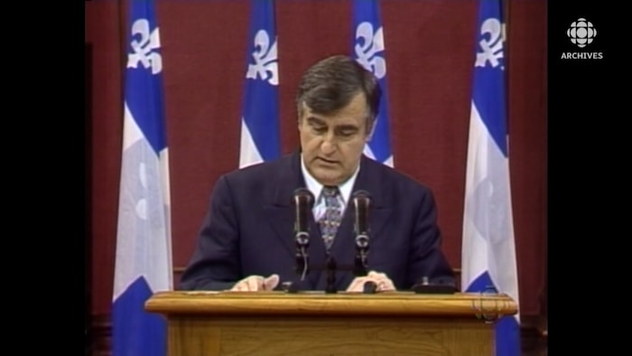 Il y a 20 ans, le premier ministre Lucien Bouchard tirait sa révérence ...
