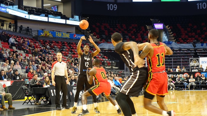 Une énième ligue de basketball professionnelle veut s’installer dans ...